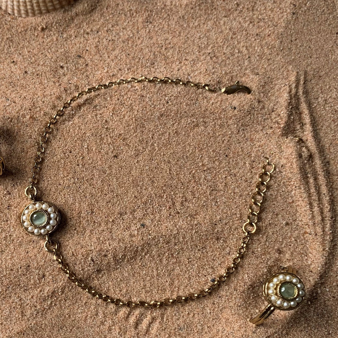 Bees | Bangle Sets, Necklace Sets, Earrings and Traditional Jewellery