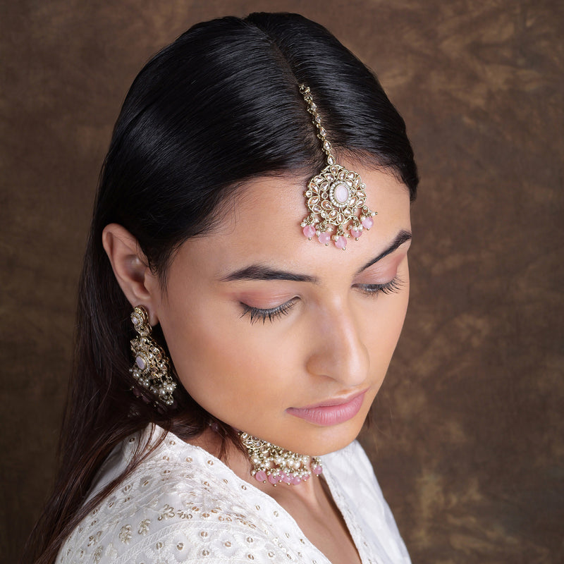 Neelmani Necklace Set in Light Pink