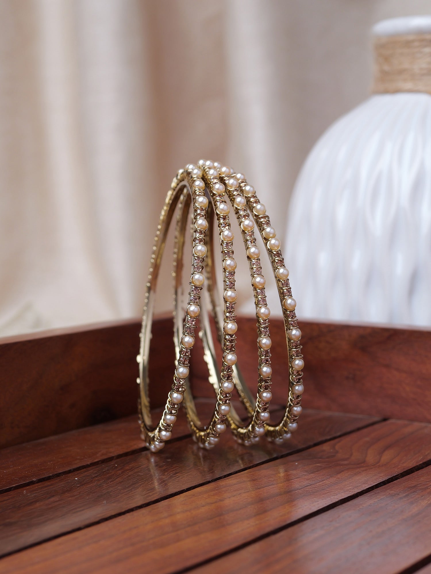 Zina Set of 4 Pearl and Champagne Bangles